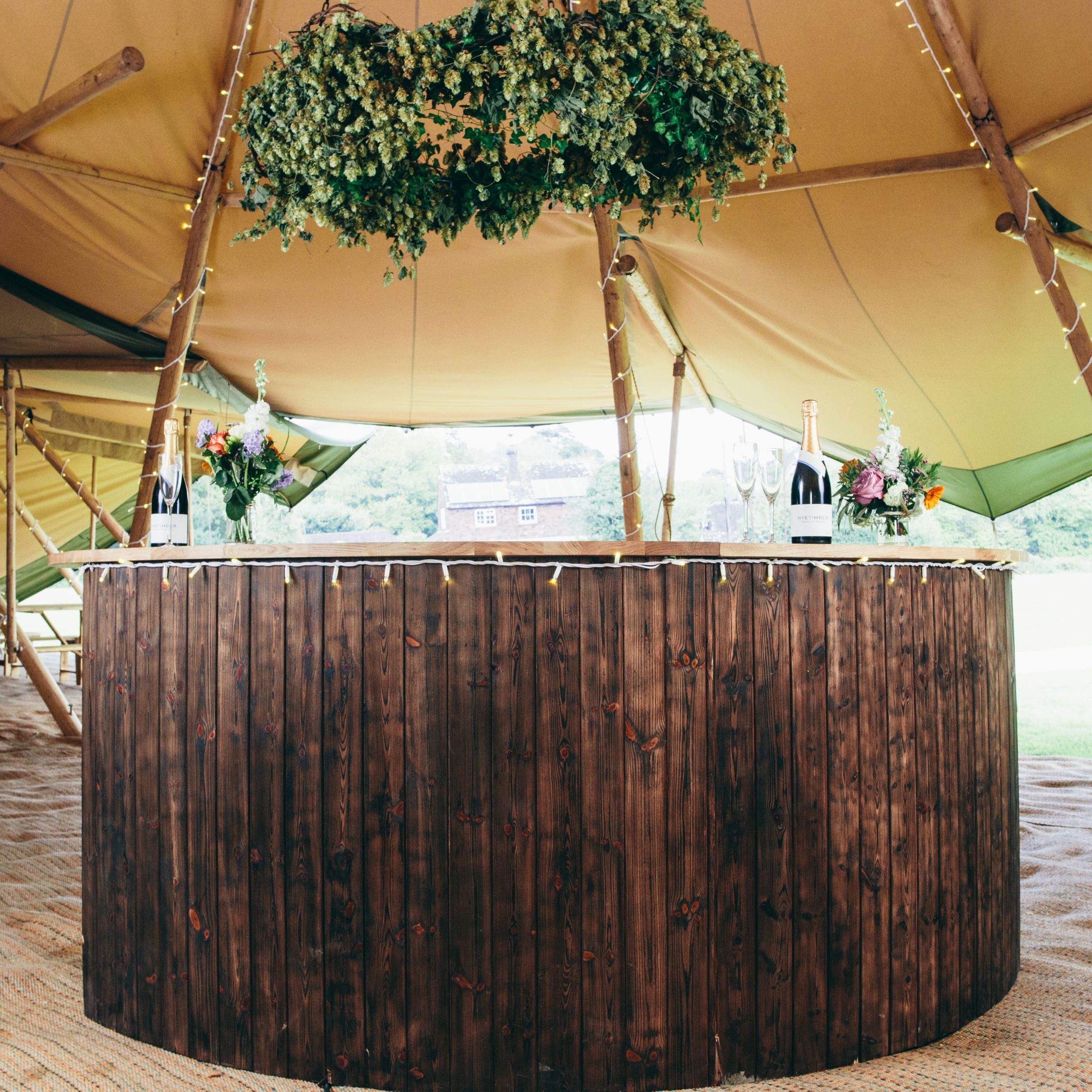 Wooden Circular Bar